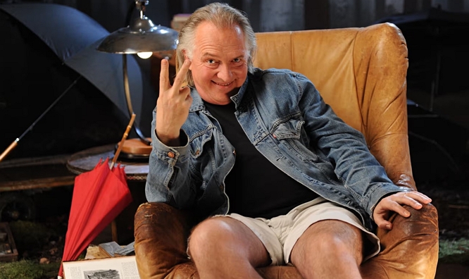 Remembering Rik Mayall – Little Bits of Gaming & Movies